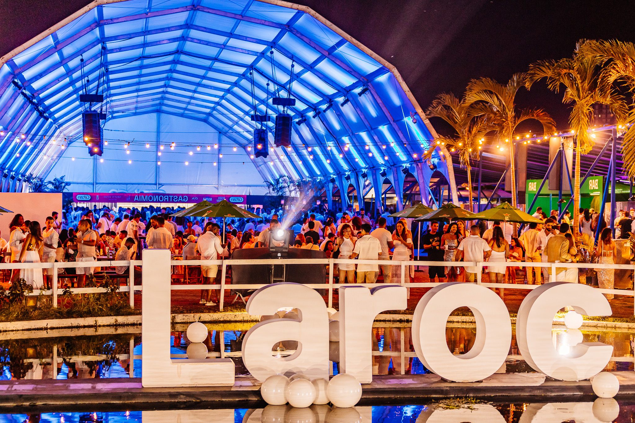 Fotos e Vídeos - Laroc