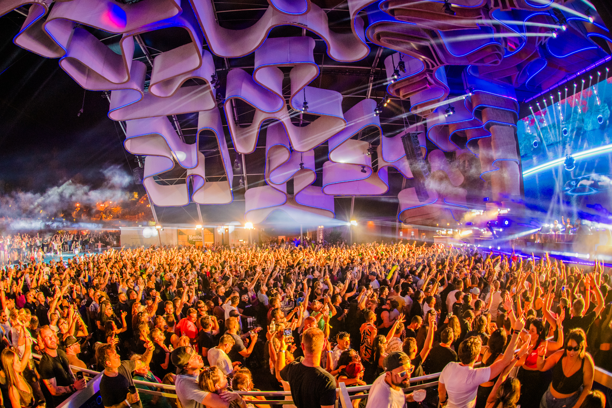 8 anos com Steve Angello - Fotos e Vídeos - Laroc